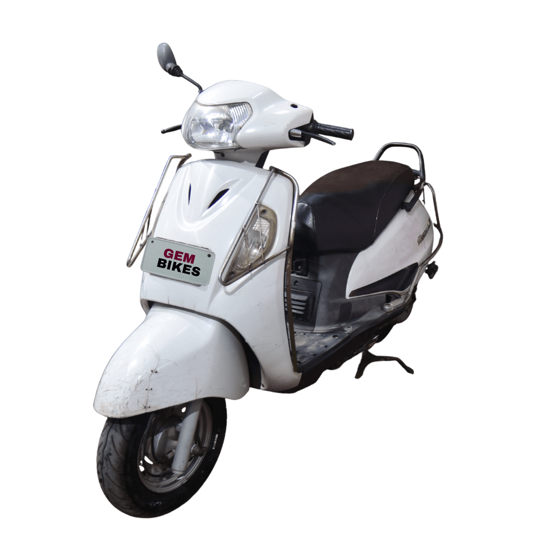 Suzuki Access 125 – White 2013 Model - gembikes